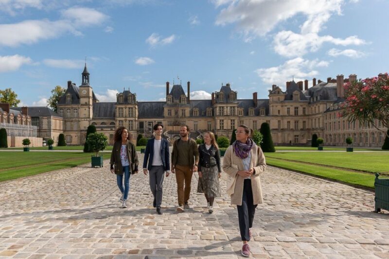 Fontainebleau & Vaux-le-Vicomte Châteaux Day Tour from Paris - FAQ: Your Practical Questions Answered