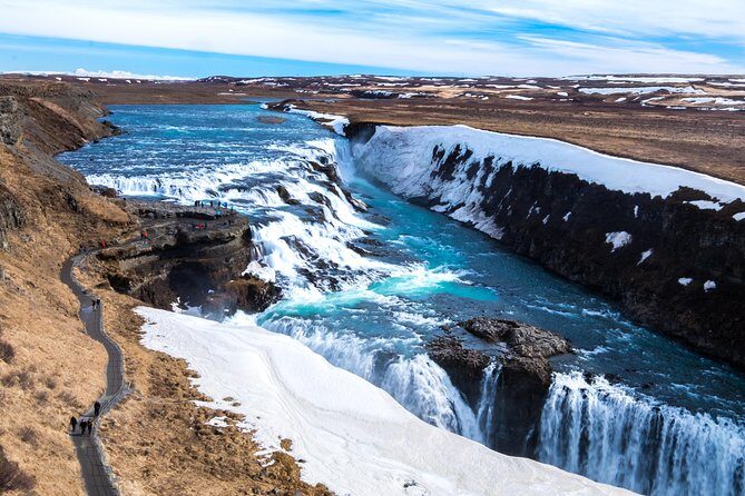Fontana Geothermal Spa and Golden Circle Tour From Reykjavik - Gullfoss Waterfall: Power and Grandeur