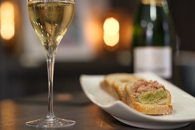 Food & Champagne Experience from Epernay (Private tour) - FAQ