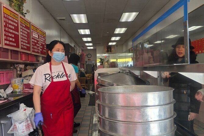 Food Crawl and Shopping on Clement Street - Why This Tour Stands Out
