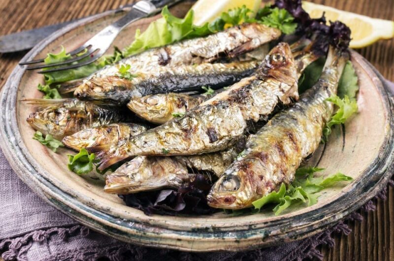 Food & Drink Private Tour in Lisbon & Cacilhas w/ Ferry Ride - Key Points