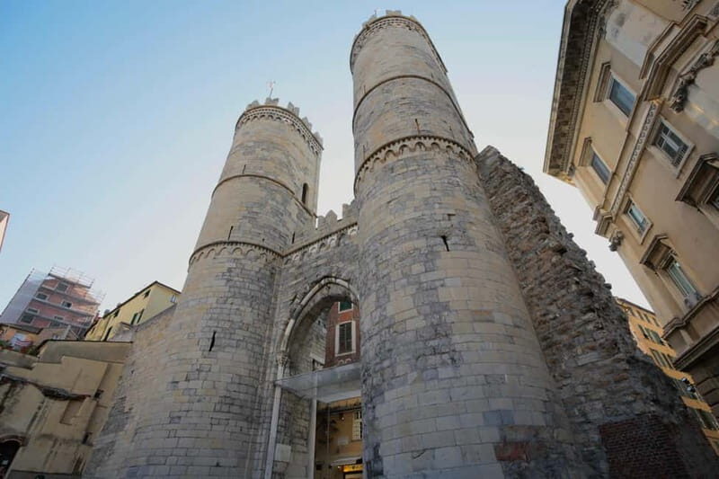 Food Guided Tour with Wine Tastings in Genoa - Key Points