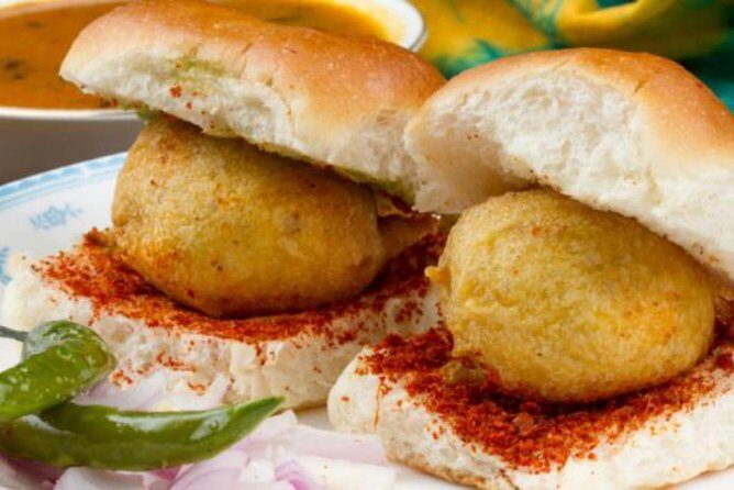 Food tasting tour with slum tour - Food Tasting: A Flavorful Journey