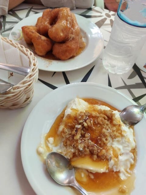 Food Tour evenings and Sundays - An In-Depth Look at the Tour Experience