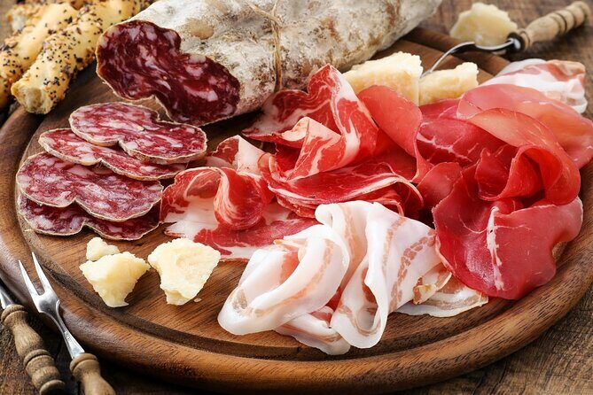 Food VIP Tour in Rome - Exploring Rome through its Neighborhoods: Trasteveres Charm