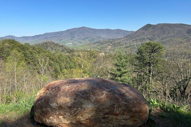 Foothills Parkway and Wears Valley Highlights - The Charm of Mountain Brothers General Store