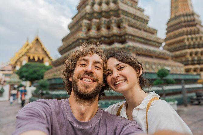Footsteps of Love: A Romantic Wander through Bangkoks Heart - The Heart of Bangkok’s Spiritual Life: Wat Rajapradit and Wat Pho
