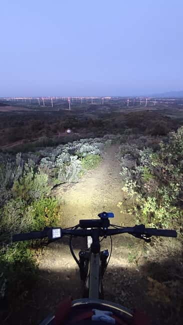 Força-Réal SUNSET tour en VTT à assistance électrique - A Closer Look at the Força-Réal Sunset Tour