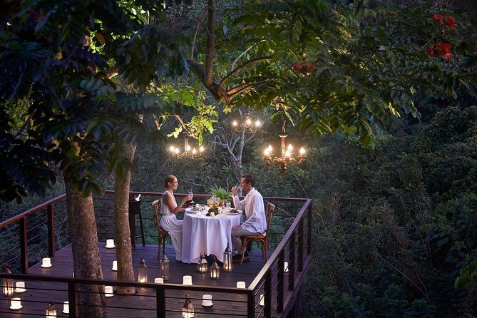 Forest Dining at Tree Deck overlooking lush valley of Ubud - Key Points
