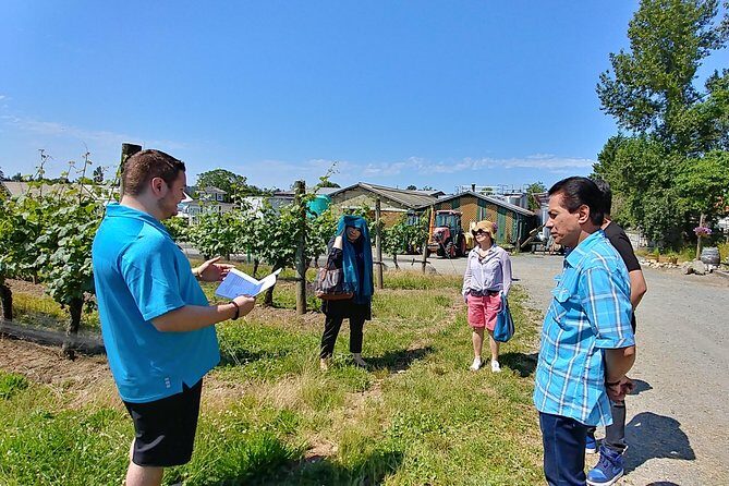 Fort Langley & Vineyard Explorer Private Tour - FAQ