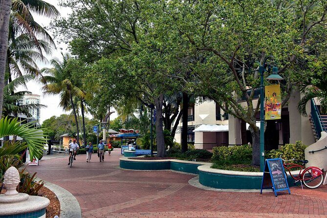 Fort Lauderdale History and Sightseeing Tour on Electric Bike(s) - A Deep Dive into the Fort Lauderdale Electric Bike Tour