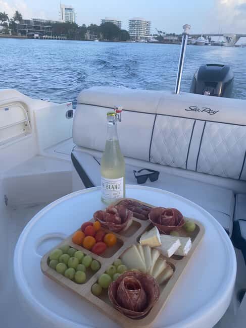 Fort Lauderdale: Sunset Boat Tour with "French Appetizer" - The Sum Up