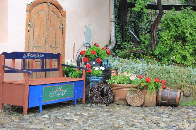 Fortified Church of Viscri and Sighisoara in Spanish (native Spanish guide). - Frequently Asked Questions