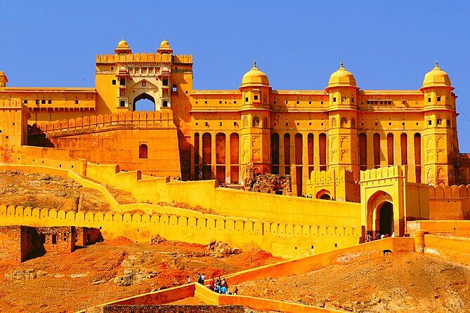 Forts and Places in Jaipur with Flights from Mumbai: Private Luxury Tour - Who Should Consider This Tour?