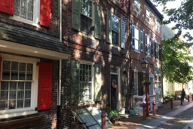Founding Phantoms Adult's Only Walking Tour - Value and Practicalities