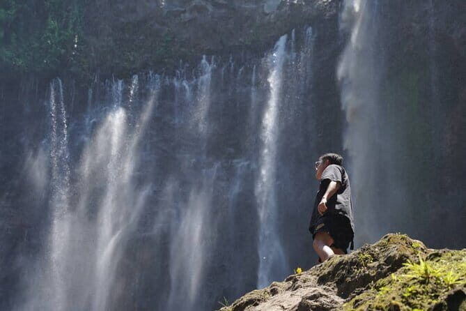 Four Days Private Waterfall Tour in Bromo Ijen Tumpak Sewu - Key Points