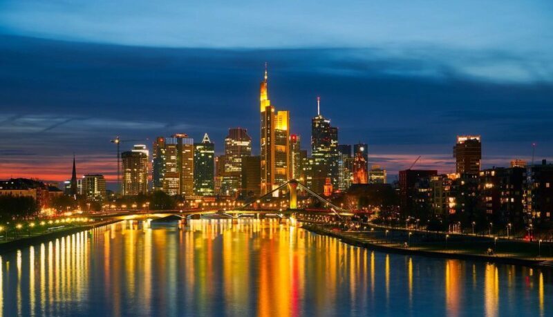 Frankfurt: Classic Public Walking Tour - What Past Reviewers Say