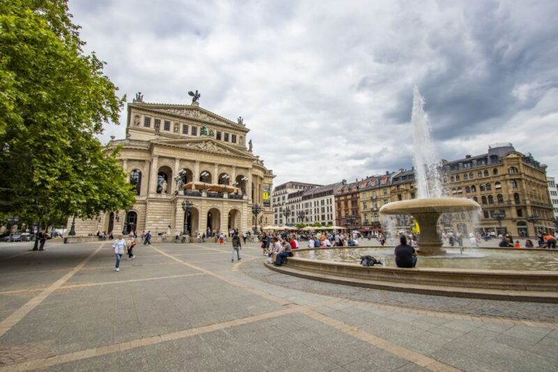 Frankfurt: Express Walk with a Local in 60 minutes - Why This Tour Is a Great Value