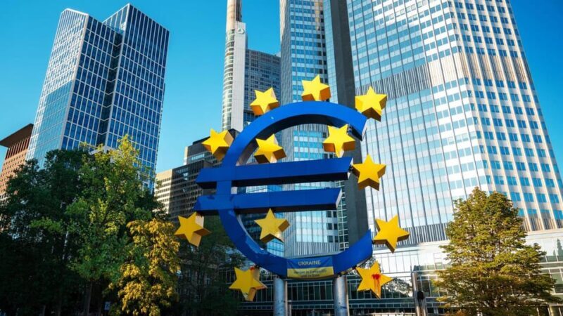 Frankfurt: Insta-Perfect Walk with a Local - Exploring Frankfurt Through a Locals Eyes