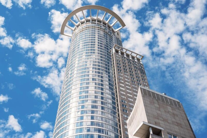Frankfurt: Insta-Perfect Walk with a Local - The Sum Up