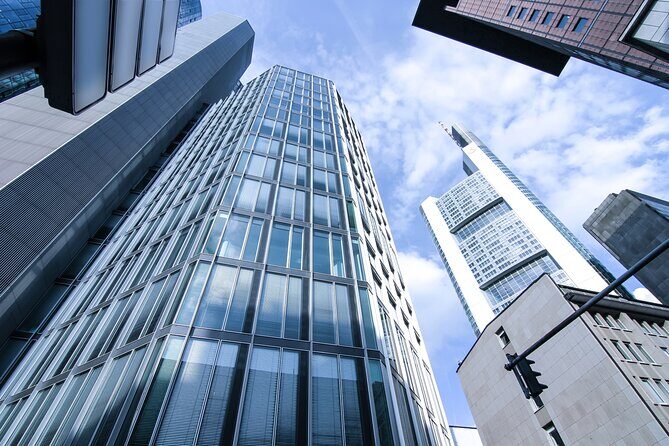 Frankfurt MAIN TOWER with Tickets, Guide and Old Town Tour - Final Thoughts
