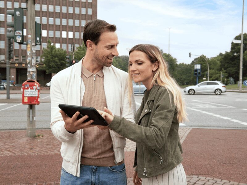 Frankfurt: Old Town & Brückenviertel Outdoor Escape Game - Key Points