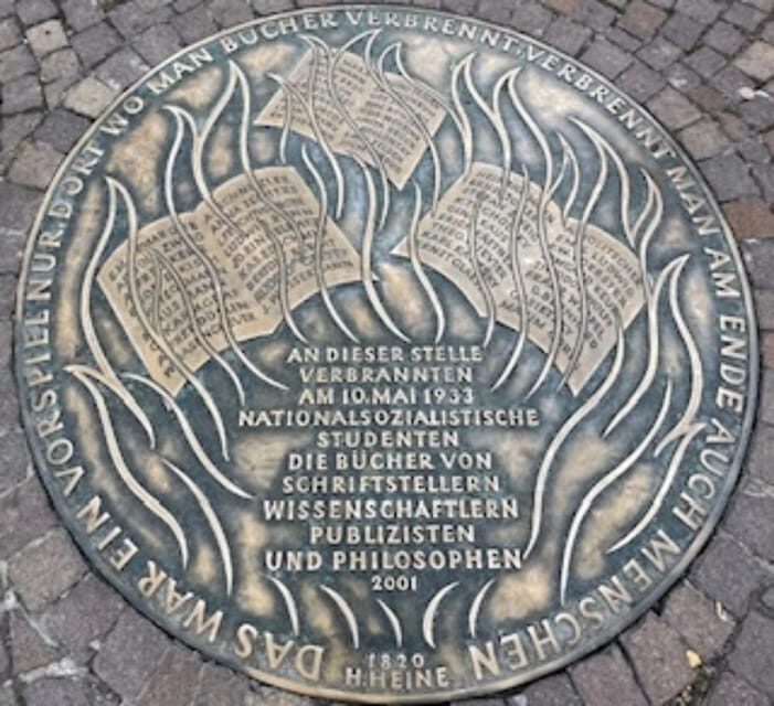 Frankfurt on Foot Daily Walking Tour in English - The Experience in Detail: What You Can Expect