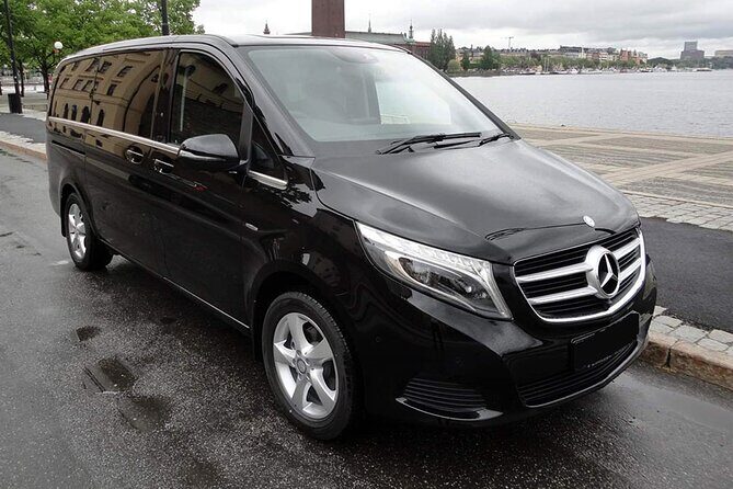 Frankfurt: Private Transfer to/from Airport and City - Pricing and Value