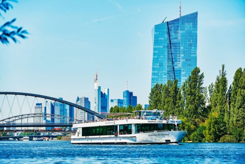 Frankfurt: River Main Sightseeing Cruise with Commentary - Practical Tips for Travelers