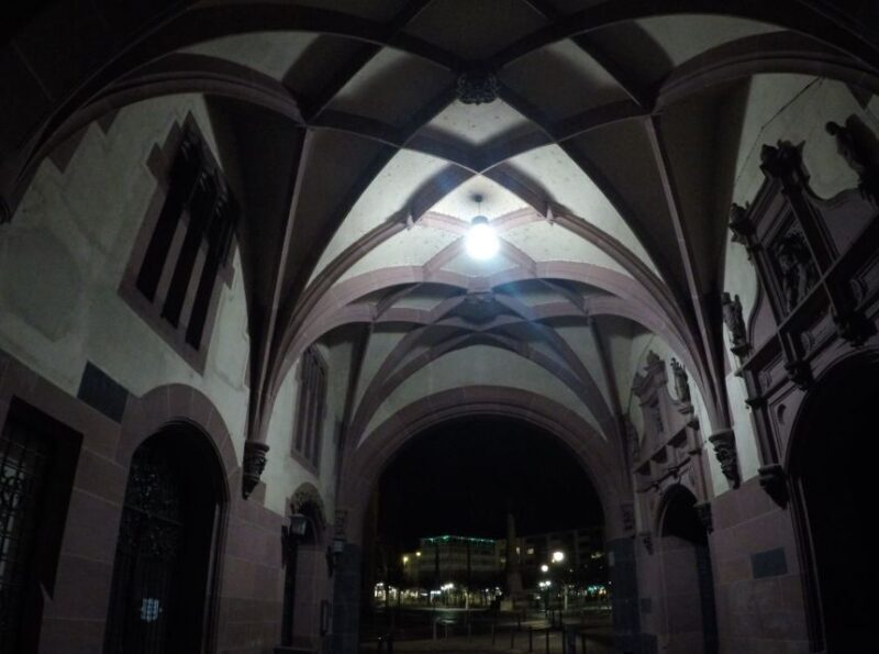 Frankfurt: Scary Sightseeing Tour with The Hangman - What is the "Scary Sightseeing Tour with The Hangman"?