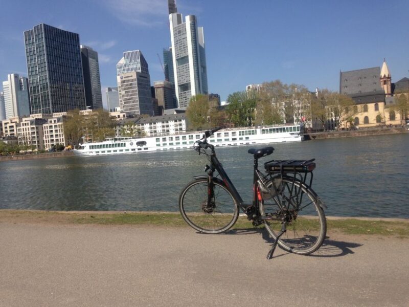 Frankfurt: Unique E-Bikes Tours - FAQs