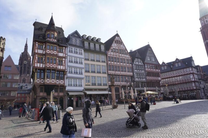 Frankfurt: Verbrecherjagd und gefährlich leckeres Schnitzel - Key Points