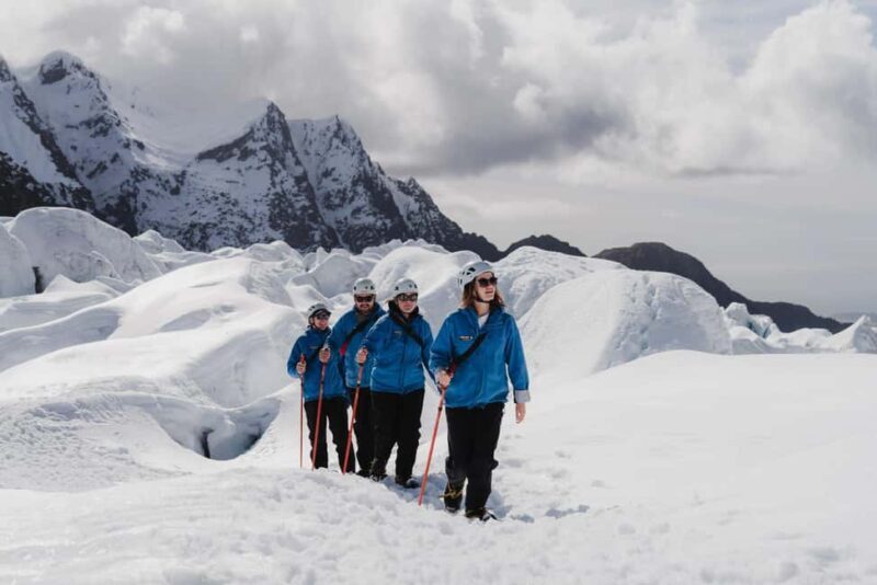 Franz Josef: 2.5 Hour Glacier Hike with Helicopter Transfer - Guides and Safety