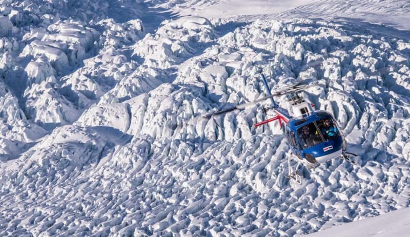 Franz Josef: Twin Glacier Helicopter Flight and Snow Landing - An In-Depth Look at the Tour Experience