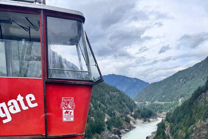 Fraser Canyon Day Tour Falls, Tunnels and Hell Gate - FAQ