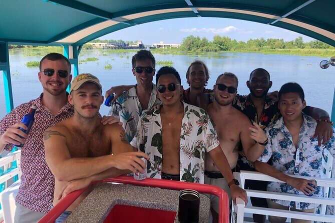 Freaky Tiki Boat Bayou Tour -7 miles from quarter w/ Bathrooms - Analyzing the Value