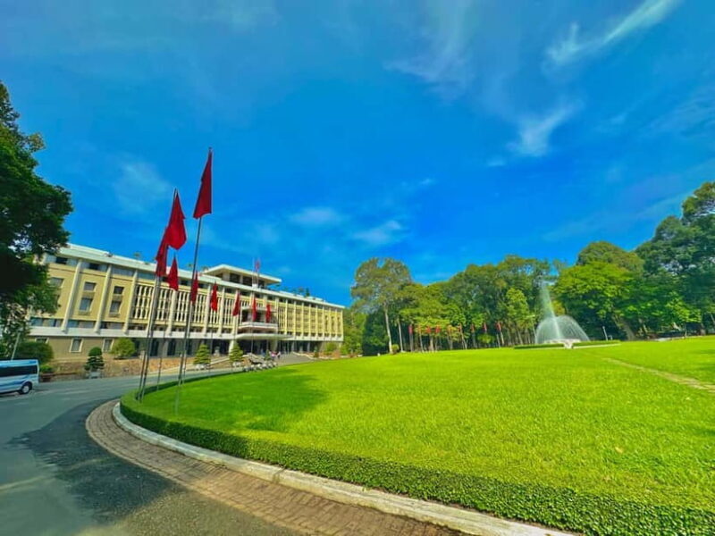 Free E-sim Saigon Instagram Half-Day Tour (Multilingual) - Discover Ho Chi Minh City Through Your Lens: A Practical Review of the Free E-sim Saigon Instagram Half-Day Tour