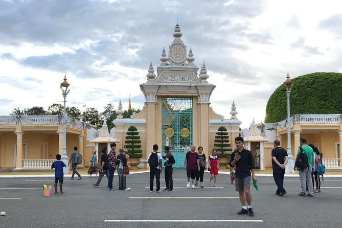 ( Free eSim) Classic Phnom Penh Full Day Tour - FAQ
