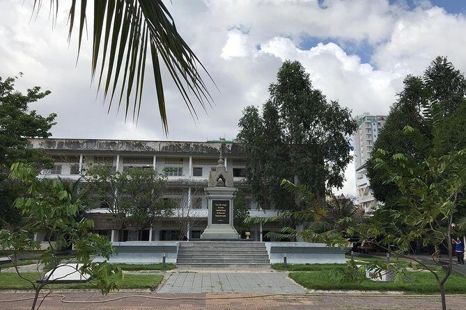 ( Free eSim) Historical Phnom Penh Full Day Tour - The Sum Up