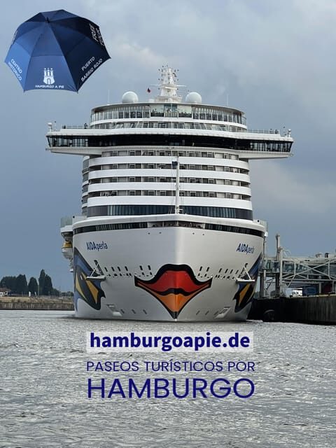 Free Tour: Port, Red Light District and Beatles. You decide how much to pay at the end - Value for Money