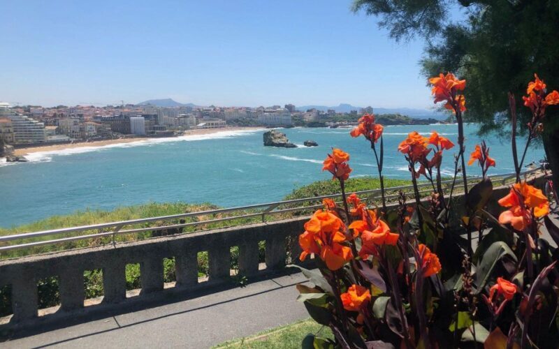 French Basque Country Coastline tour in a 70'sVW Van - FAQ