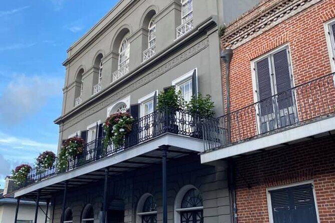 French Quarter Dark History, Haunts, and Laughs - Why People Love This Tour