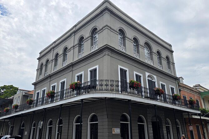 French Quarter Favorites: New Orleans Landmarks Walking Tour - Initial Impressions of the Tour