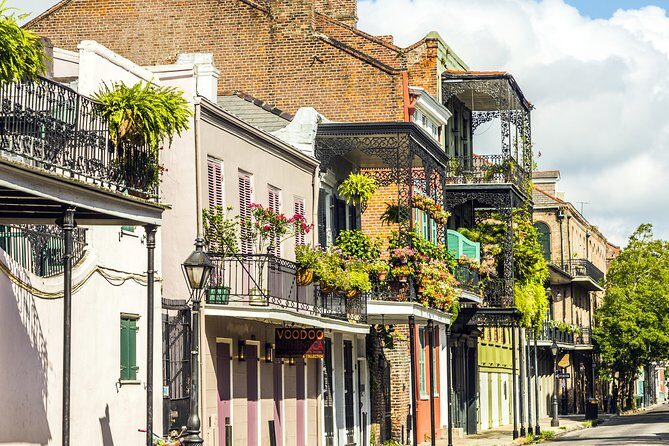 French Quarter History and Landmark Waking Tour - A Balanced Look at the French Quarter Walking Tour