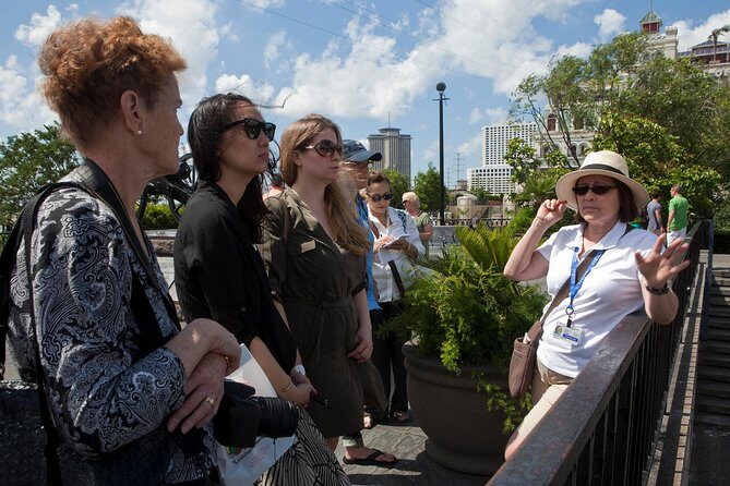 French Quarter Walking Tour With Comp 1850 House Museum Admission - An In-Depth Look at the Tour