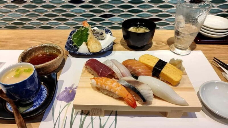 French-speaking tour of Tokyo between modernity and tradition - Frequently Asked Questions