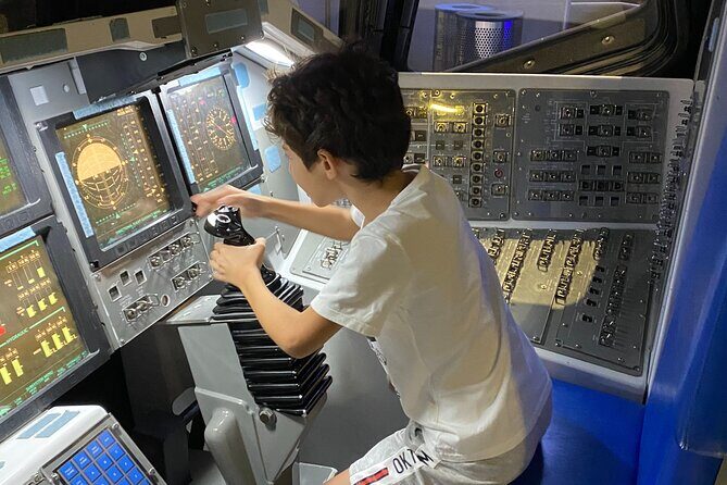 French Tour of Kennedy Space Center from Orlando - Key Points