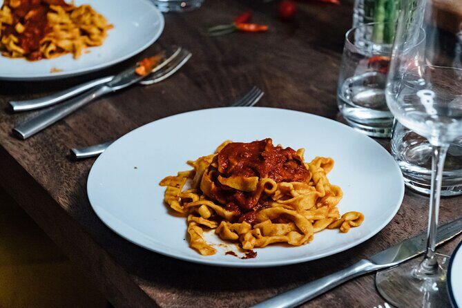 Fresh Pasta and Sauce Making Class in New York - Authenticity and Personal Touch