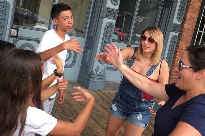 Fresno City Scavenger Hunt Excursion by Crazy Dash - Who Should Consider This Experience?