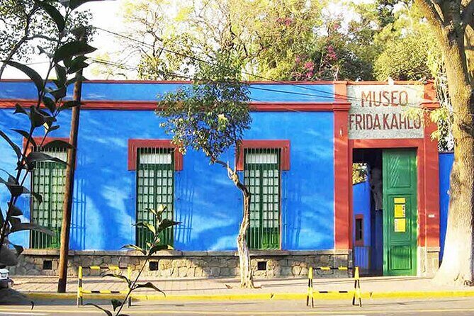Frida Kahlo Xochimilco and University City - Key Points